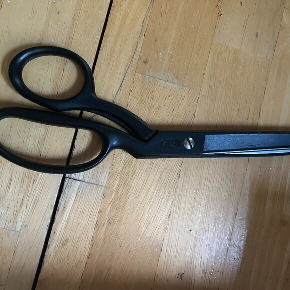 Gingher | Accents | Gingher 8 Featherweight Shear Scissors Black ...